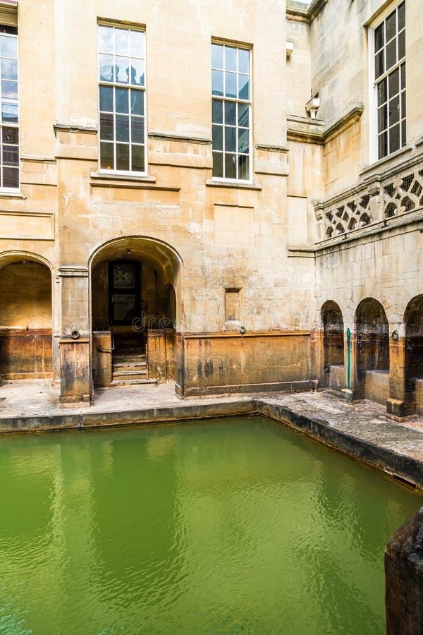 Roman Baths in Bath, England Stock Photo - Image of attraction, travel ...