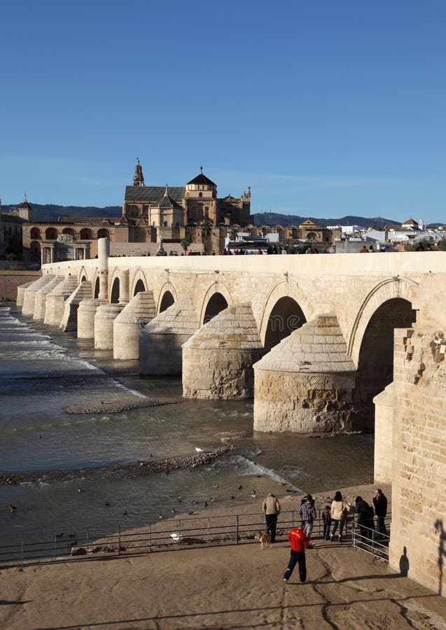 The Roman Bridge of Cordoba, Spain Editorial Image - Image of medieval ...