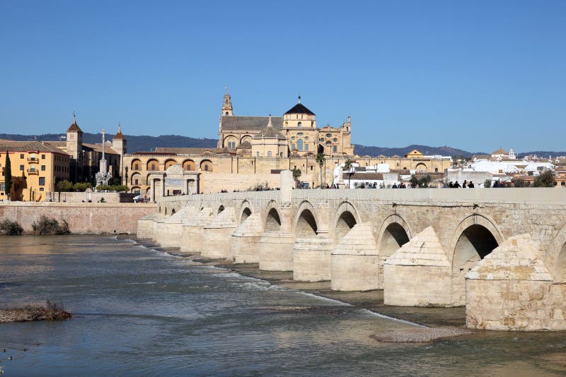 The Roman Bridge of Cordoba, Spain Editorial Image - Image of medieval ...