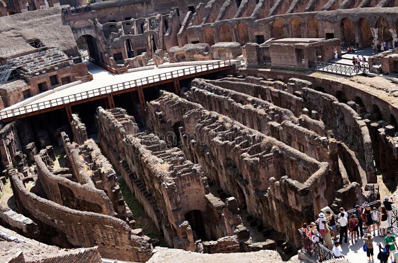 Roman Coliseum editorial photography. Image of italy - 13528337