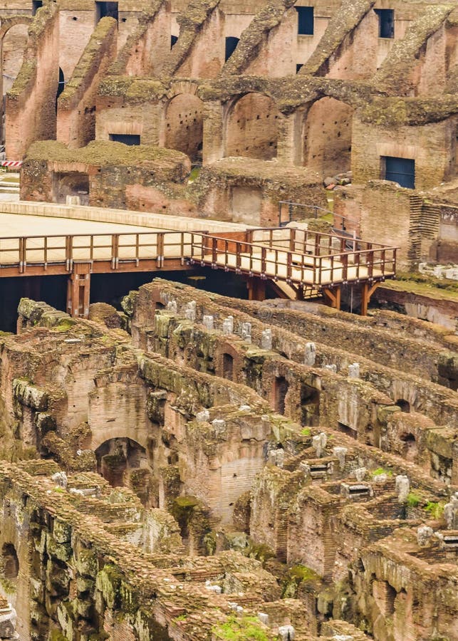 Roman Coliseum Interior View, Roma, Italia Foto de archivo editorial ...