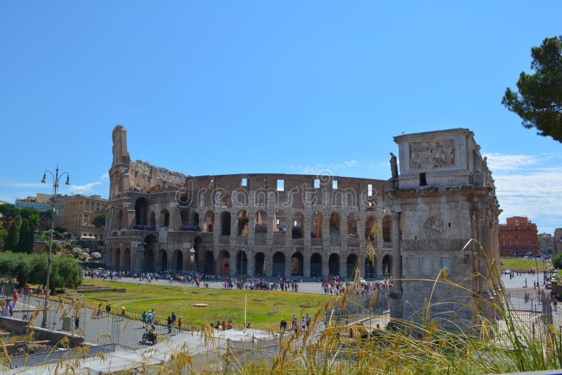 Roman colosseum editorial photo. Image of clear, architecture - 74443551
