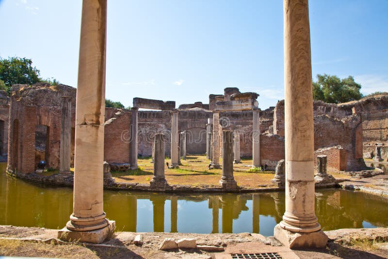 Roman columns stock image. Image of europe, italy, adriano - 22498233