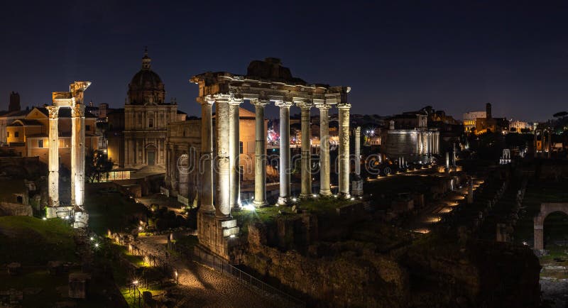 Roman Forum at Night editorial photography. Image of columns - 244119187