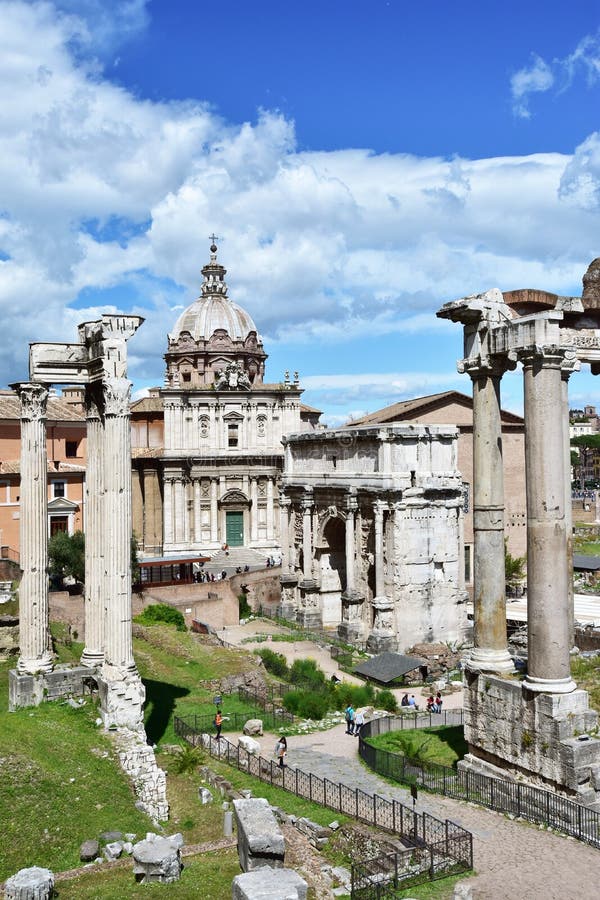 Roman Forum ruins editorial stock image. Image of dome - 75764394