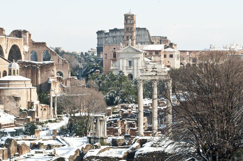 Roman Monuments Covered in Snow Stock Image - Image of coliseum, italy ...