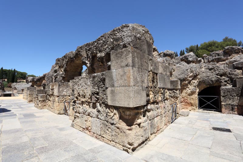Roman Ruïne Italica. Sevilla, Spanje Stock Afbeelding - Image of ...