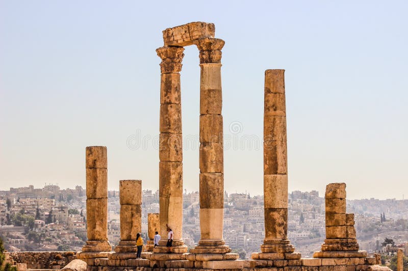 Roman ruins editorial stock photo. Image of roman, jordan - 316034883