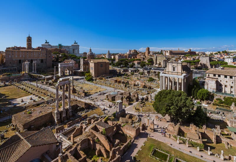 Roman ruins in Rome Italy stock image. Image of antique - 86964999