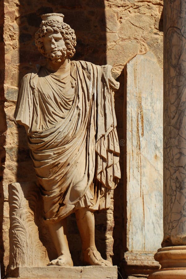 Roman sculpture, man stock image. Image of unesco, statue - 21440391