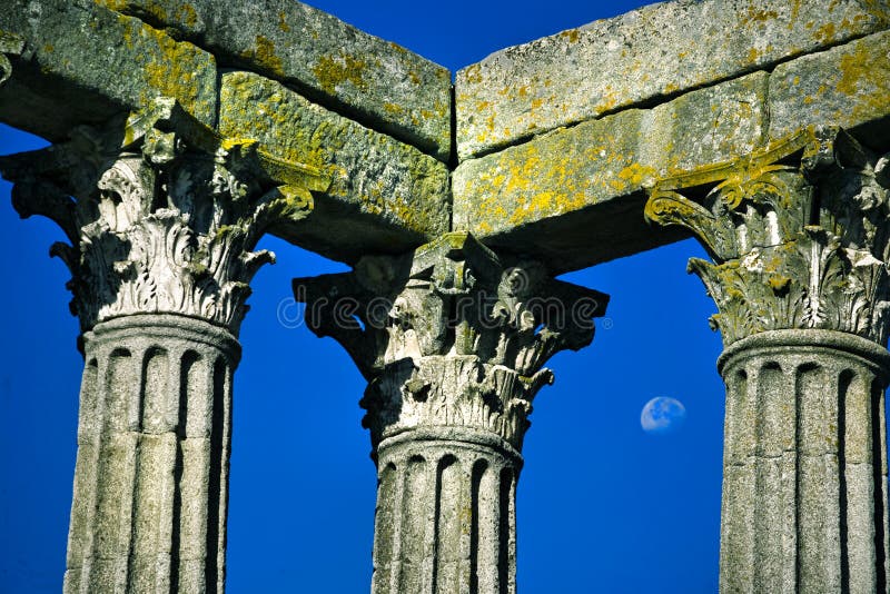 Roman Structures with the Moon in the Sky Stock Image - Image of rome ...
