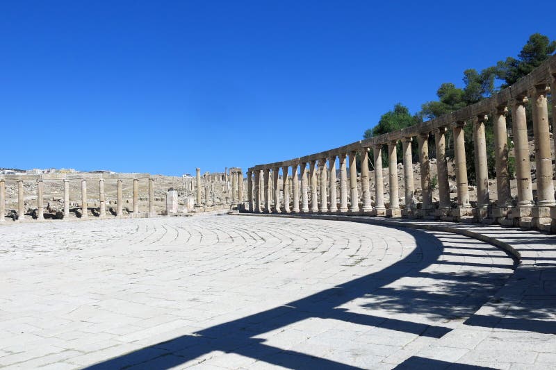 Roman Temple in the City of Jerash Stock Photo - Image of jordan, oval ...