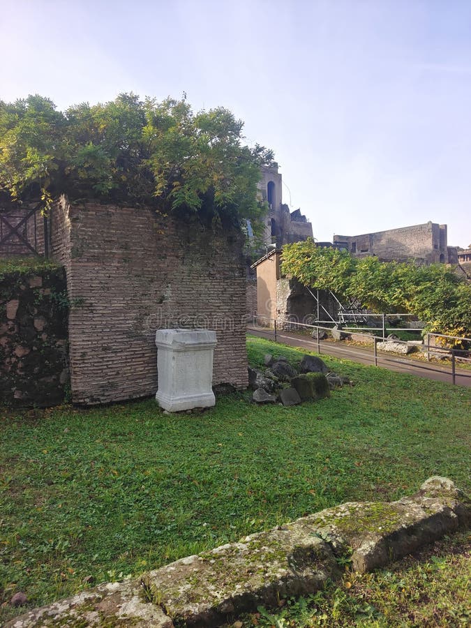 Roman Via apia stock image. Image of roman, italia, antiquity - 303266497