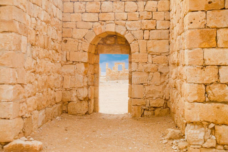 Roman wall and arch stock image. Image of fort, city - 37181285