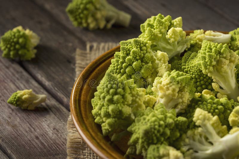 Romanesco Broccoli in a Plate Stock Image - Image of florets, kitchen ...