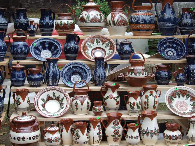 Romanian clay pots stock image. Image of terracotta, orange - 29220157