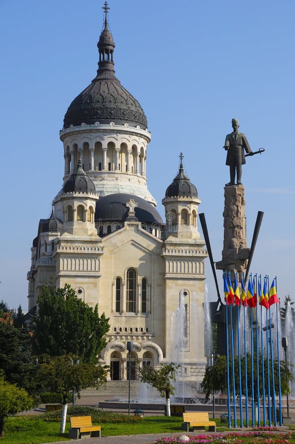 Romanian-orthodox Cathedral Stock Photo - Image of holy, statue: 15927364