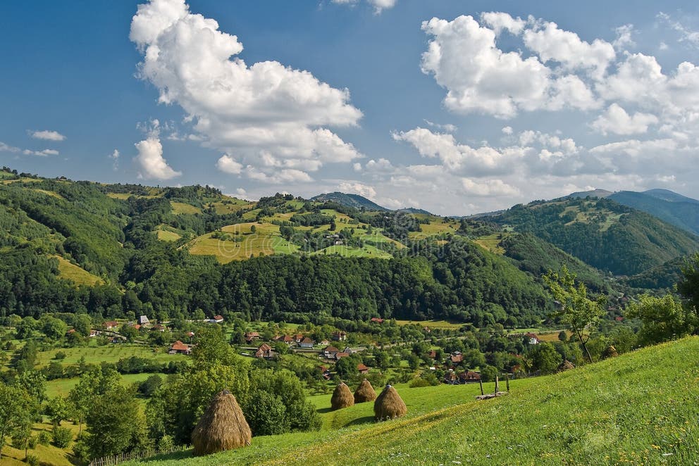 Romanian spring landscape stock image. Image of homes - 8170175