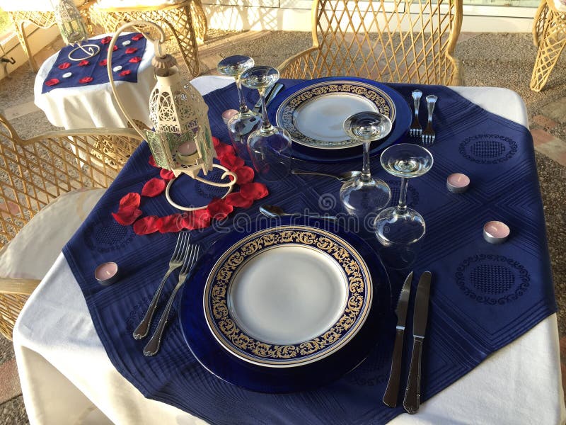 Romantic dinner out stock image. Image of love, table - 99784909