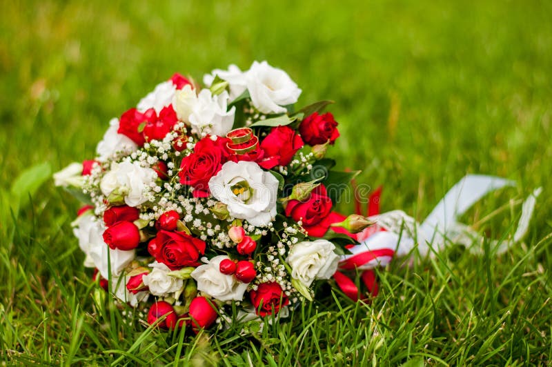 Romantic Floral Bouquet on Lush Green Grass Stock Image - Image of ...