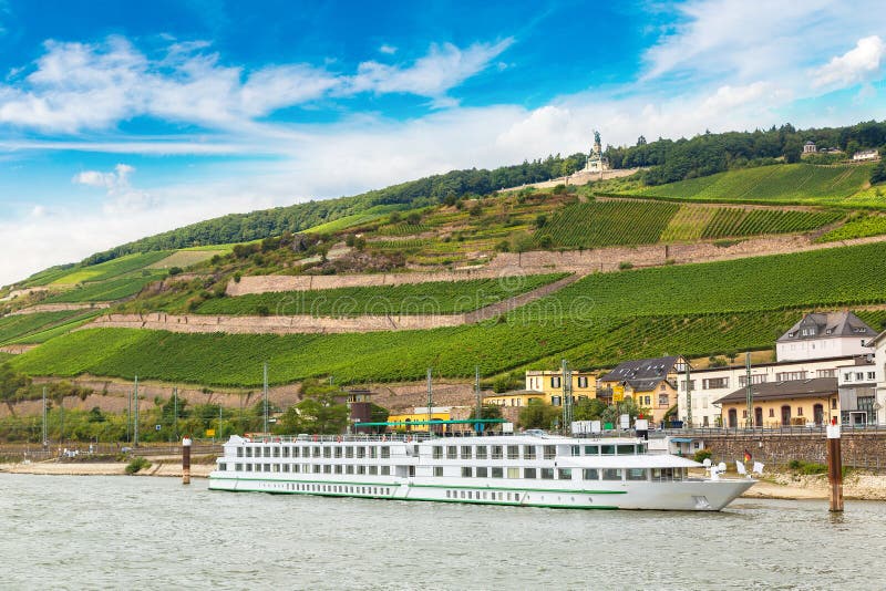Romantic Rhine River Cruises , Medieval Villages and Castles of Germany ...