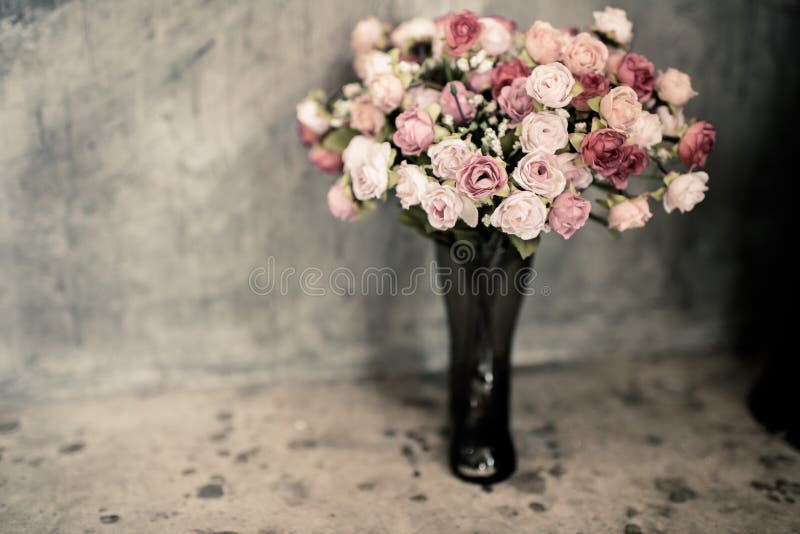Romantic Vintage Rose Bouquet. Stock Photo - Image of black, design ...