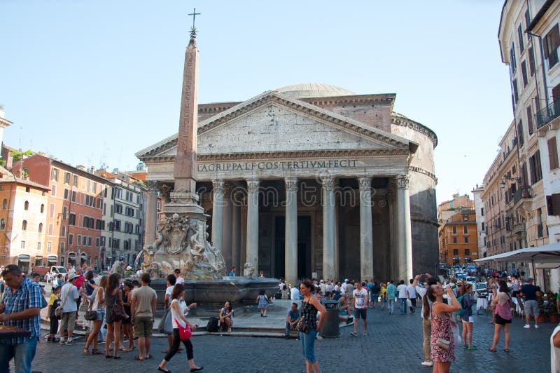 ROME-AUGUST 6: the Pantheon on August 6, 2013 in Rome, Italy. Editorial ...