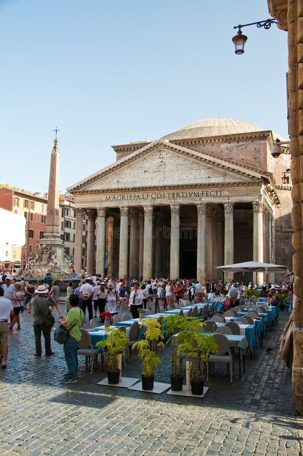 Pantheon square, Rome stock image. Image of pantheon - 27931075