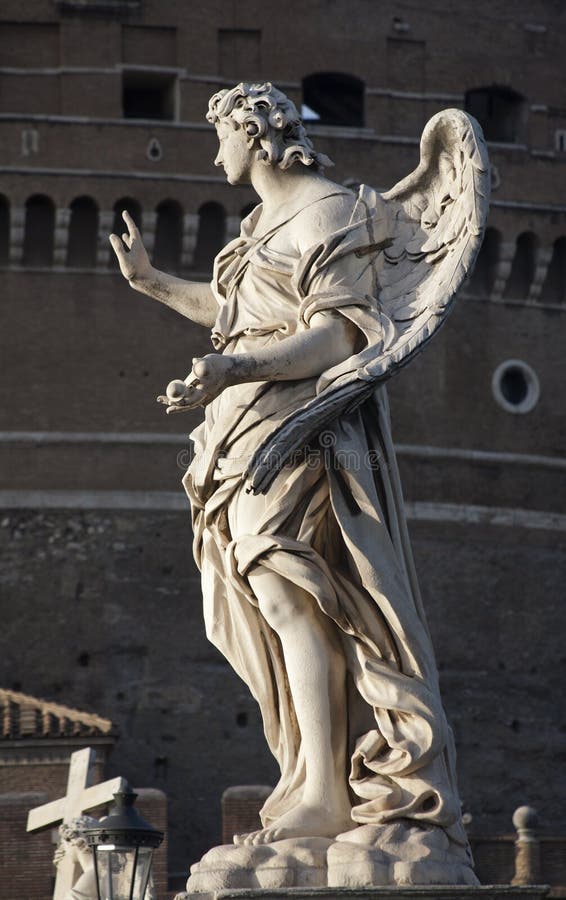 Rome - De Engel Met De Symbolische Kronen Op De Gebrandschilderd ...