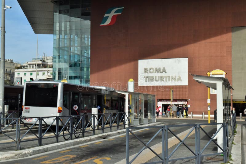 Rome february 07 2021 editorial photo. Image of shops - 209969851