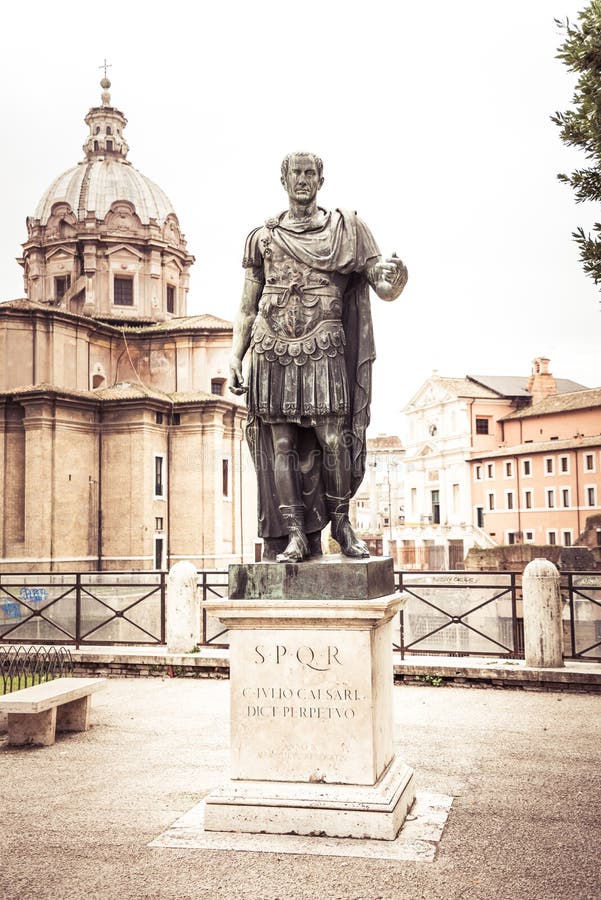 Rome Italien, December 2018: Rome Julius Caesar Statue Forum ...