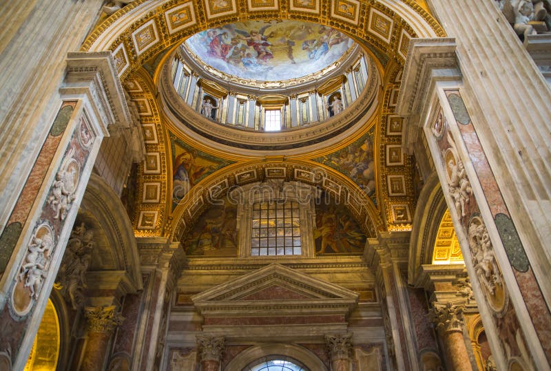 Vatican, Interior St. Peter Basilica, Cathedral of St. Peter in Vatican ...