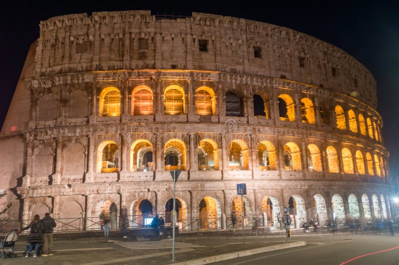 Colosseum by night editorial photography. Image of landmark - 272682227