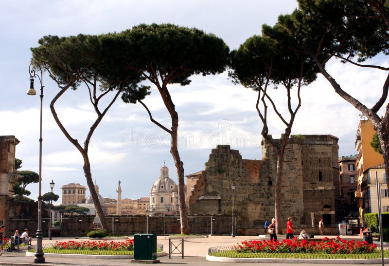 Rome - Italy editorial photo. Image of coliseum, centre - 54255911