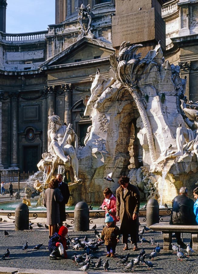 Rome editorial photo. Image of square, bernini, people - 45211096