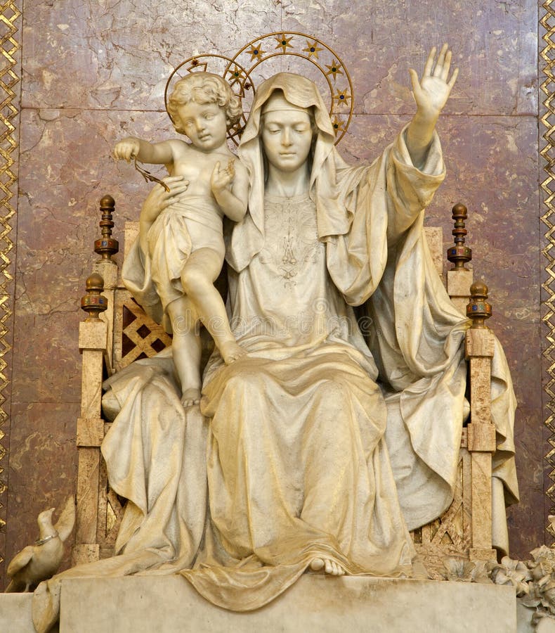 Statue of Virgin Mary in Rome. Stock Photo - Image of icon, female: 2041870