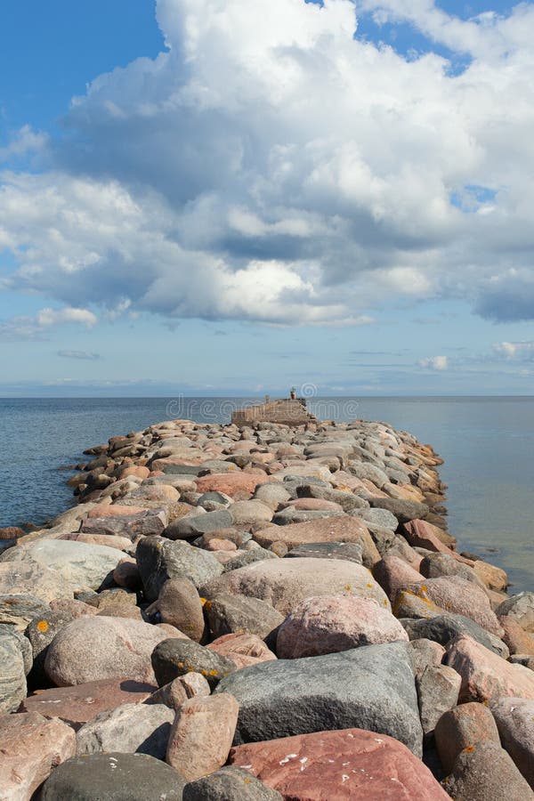 Rompeolas imagen de archivo. Imagen de roca, potencia - 39523017