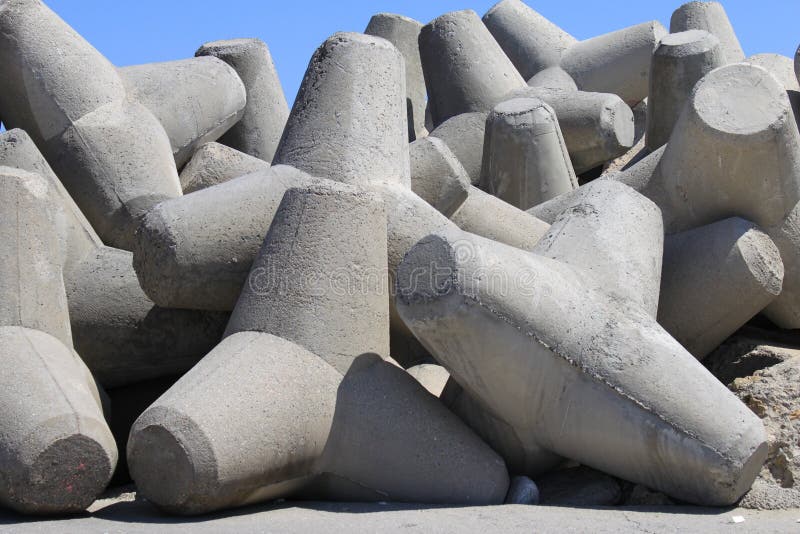 Rompeolas De Piedra En Puerto Grecia Fotos de stock - Fotos libres de ...