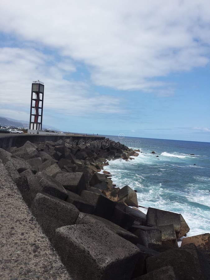 Rompeolas foto de archivo. Imagen de costero, detalle - 58162564