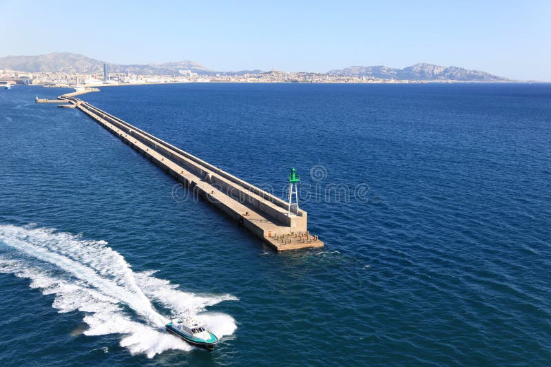 Rompeolas Marsella imagen de archivo. Imagen de estructura - 28882795