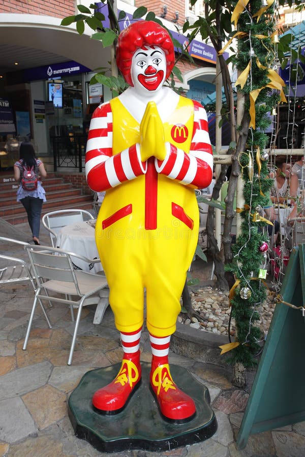 Ronald McDonald immagine editoriale. Immagine di ristorante - 68328485