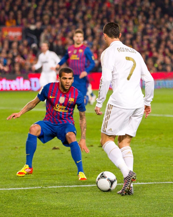 Ronaldo in action editorial photography. Image of alves - 23100817