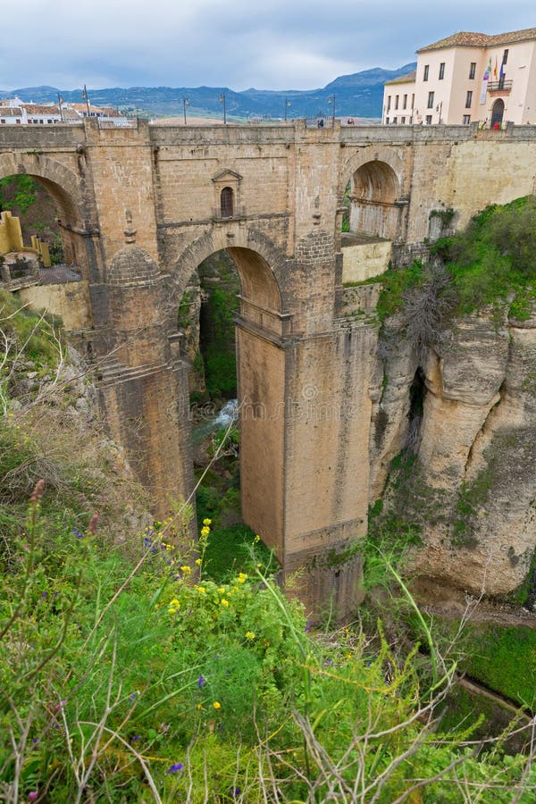 Ronda, Spanien stockfoto. Bild von zieleinheit, grenzstein - 32332678