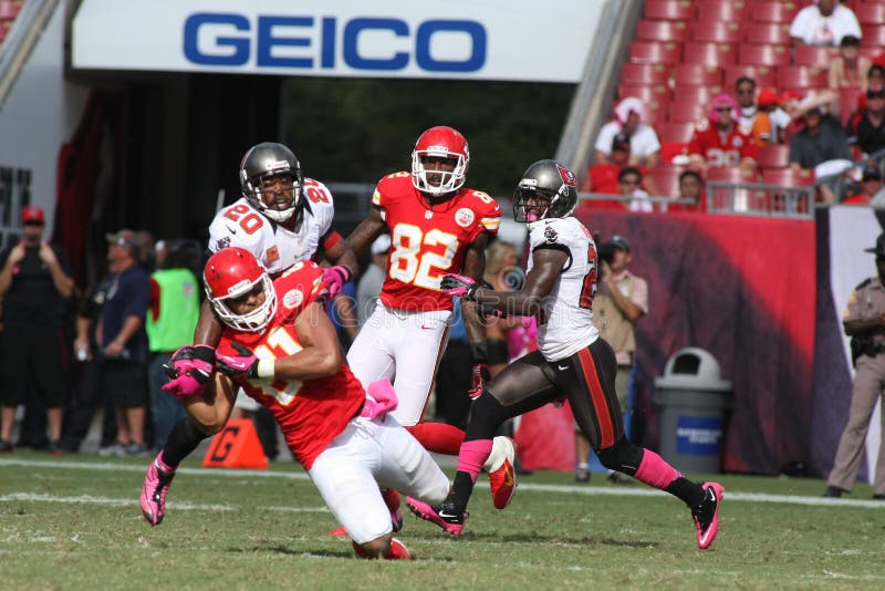 Ronde Barber editorial stock image. Image of league - 180850369