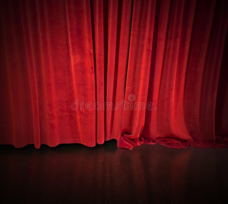 De Rode Gordijnen Van Het Stadium Van Het Fluweel Stock Foto - Image of ...
