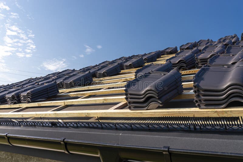 Roof Ceramic Tile Arranged in Packets on the Roof on Roof Battens ...