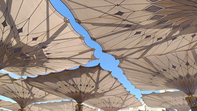 A Roof Design of Masjid Nabawi Stock Image - Image of wind, symmetry ...