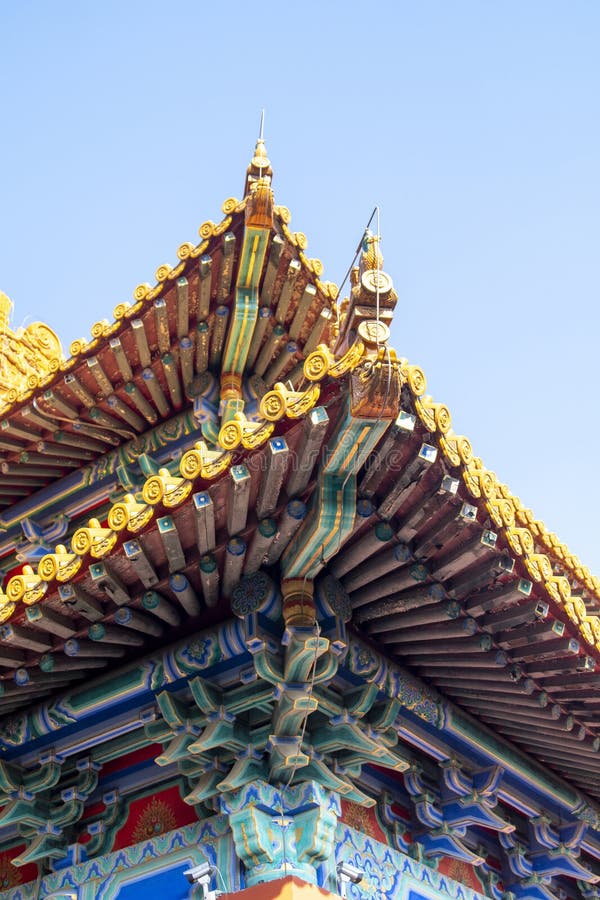 Roof Structure of Chinese Traditional Building Stock Photo - Image of ...