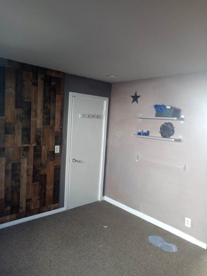 Room Rental Empty Room stock image. Image of cabinetry - 182590165