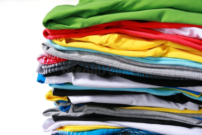 Pila de ropa foto de archivo. Imagen de aislado, pila - 41708548